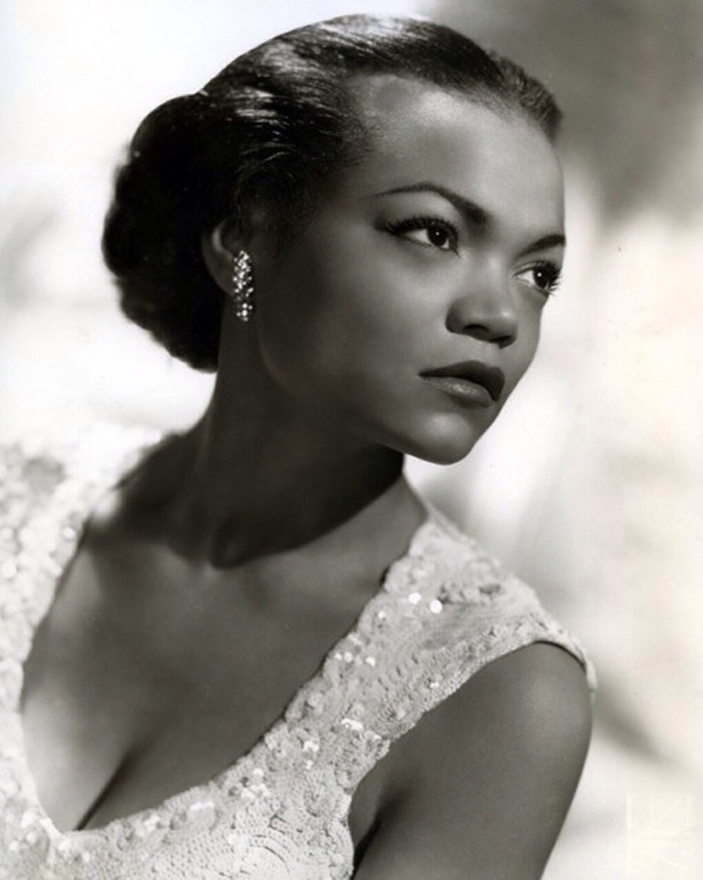 A Touch of Disney in Black History – Eartha Kitt - Diz Thru Brown Eyes